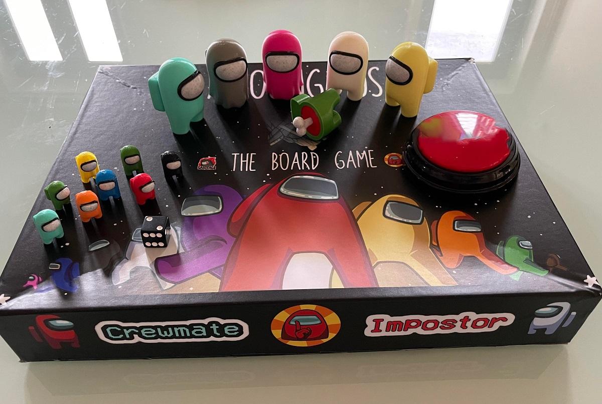 El juego de mesa de Among Us, un cluedo con cartas e impostores