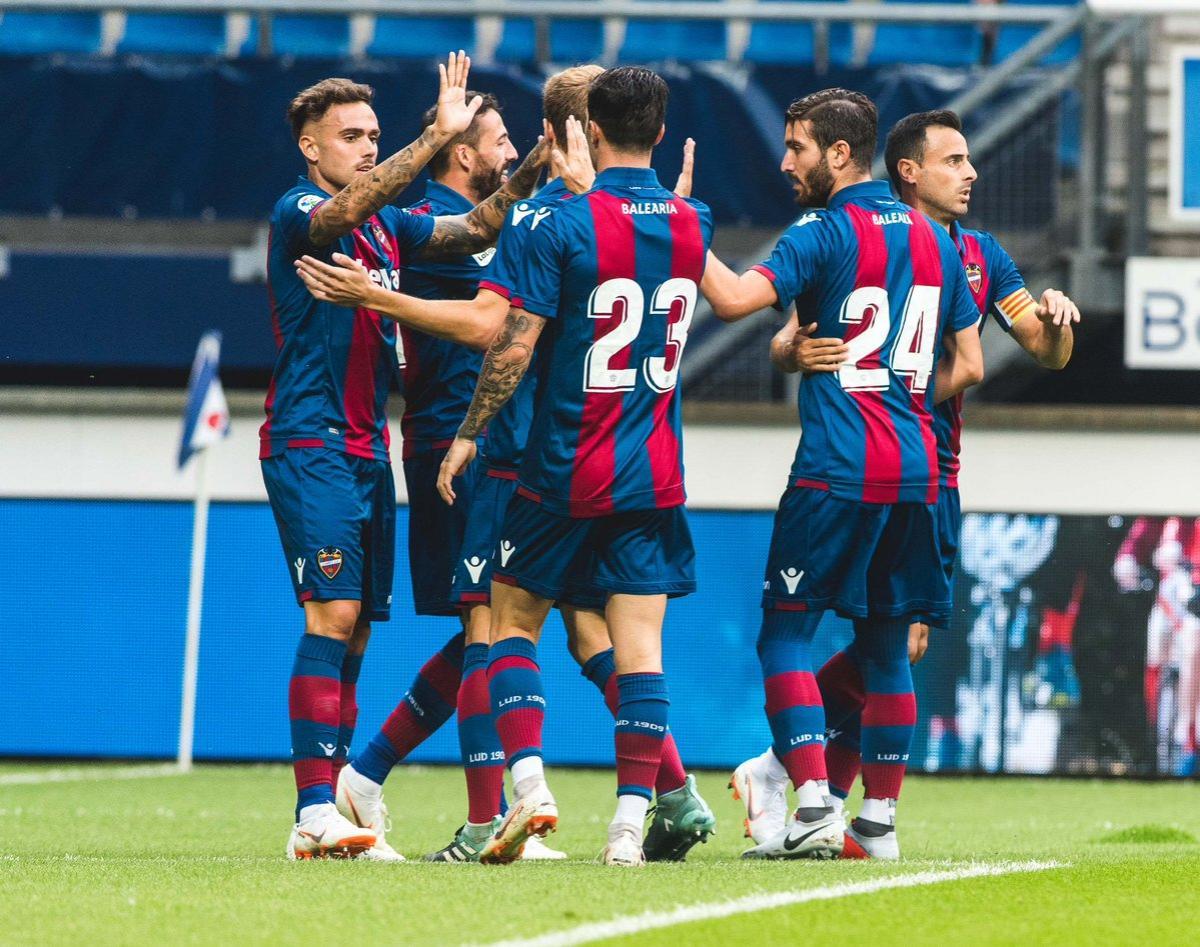110 aniversario del Levante UD: Mercado de Fichajes y reforma del Ciutat