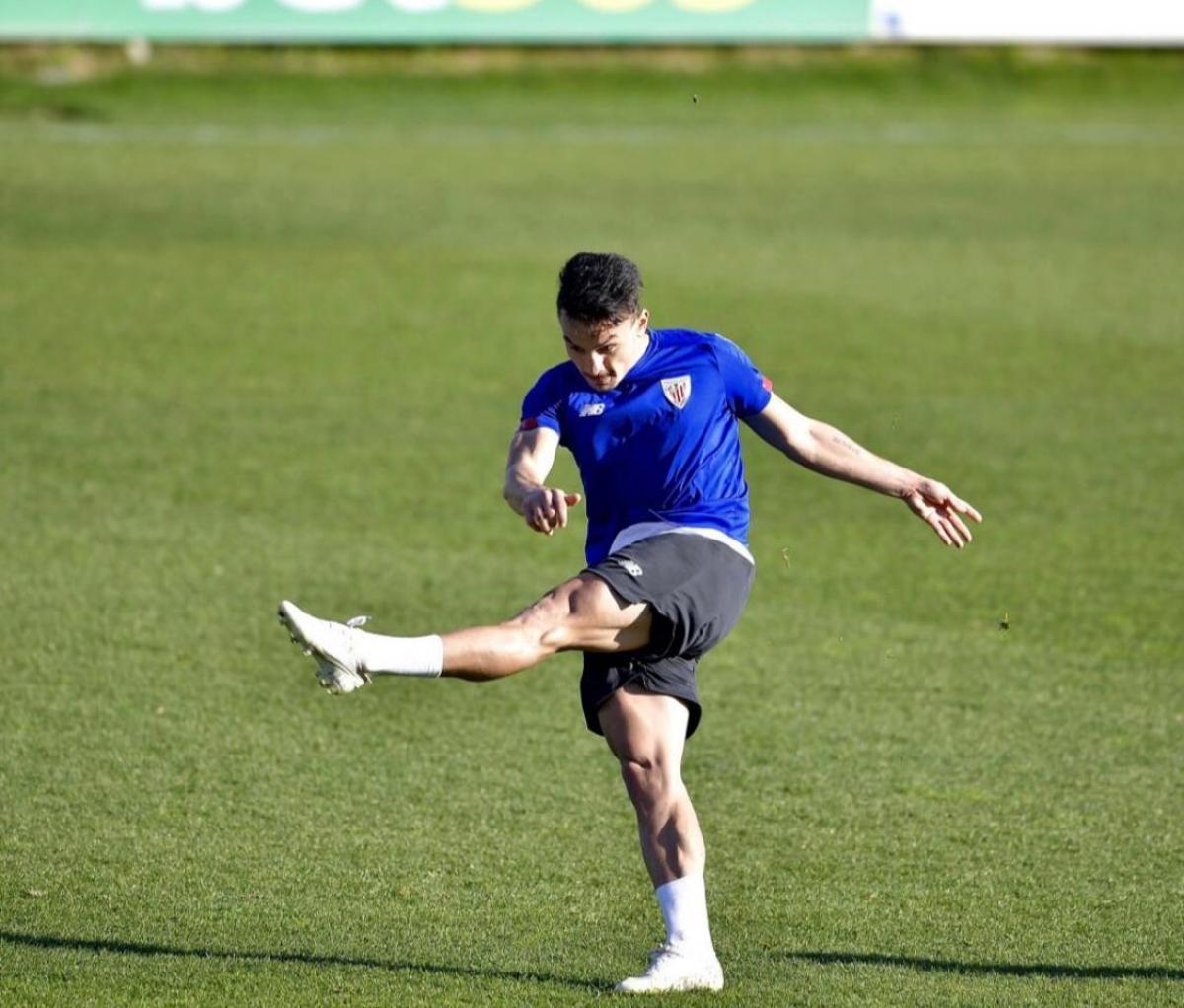 Cristian Ganea Marca un Golazo en el Entrenamiento: Athletic Club